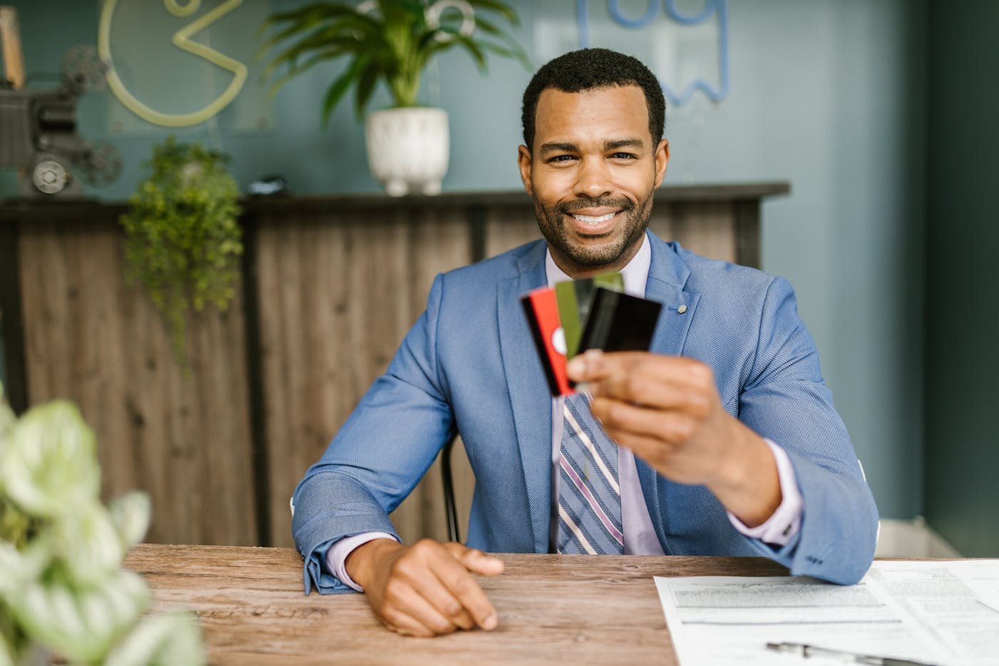 Corporate Credit Card Management UAE: Best Practices & Compliance Guide ...